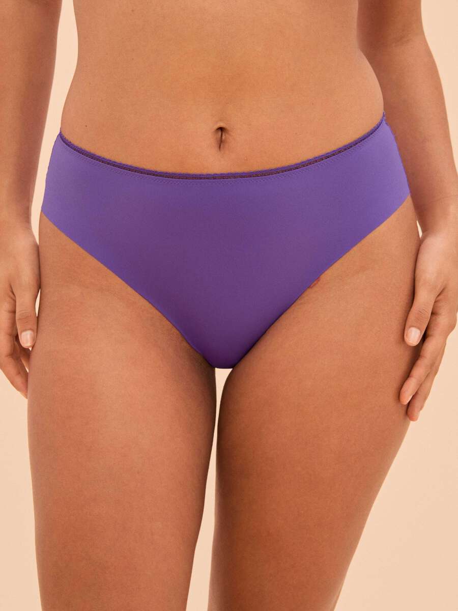 Slip - Romy Violet | Darjeeling